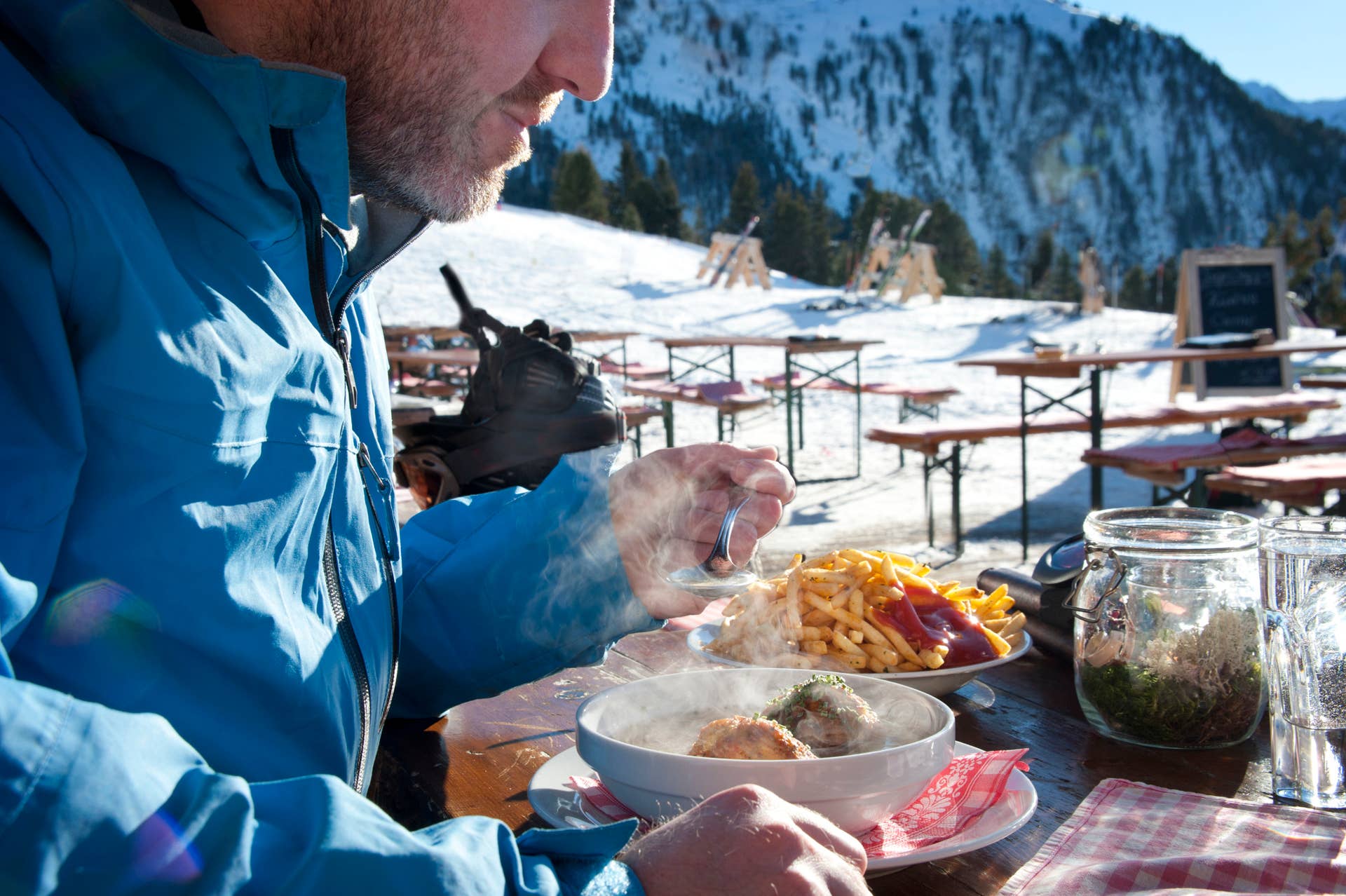 The 8 Best Après Ski Meals - Powder
