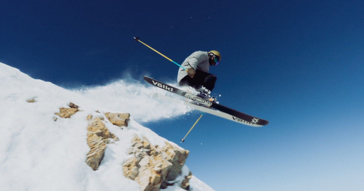 Völkl Launches New Directional Freestyle Ski: The Revolt 101 - Powder