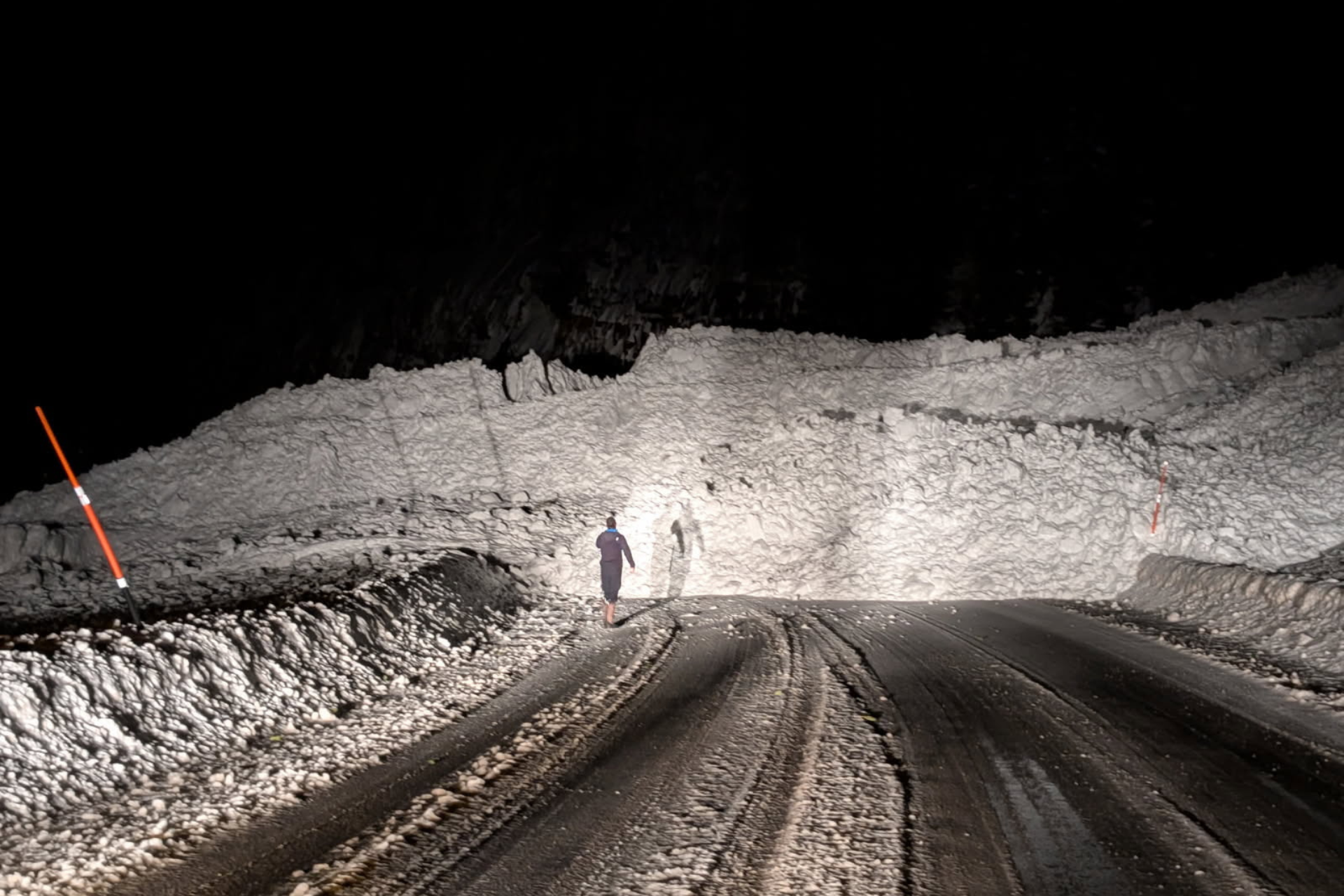 Black Diamond Skiing Explained: Skills, Gear and Best Runs - Powder