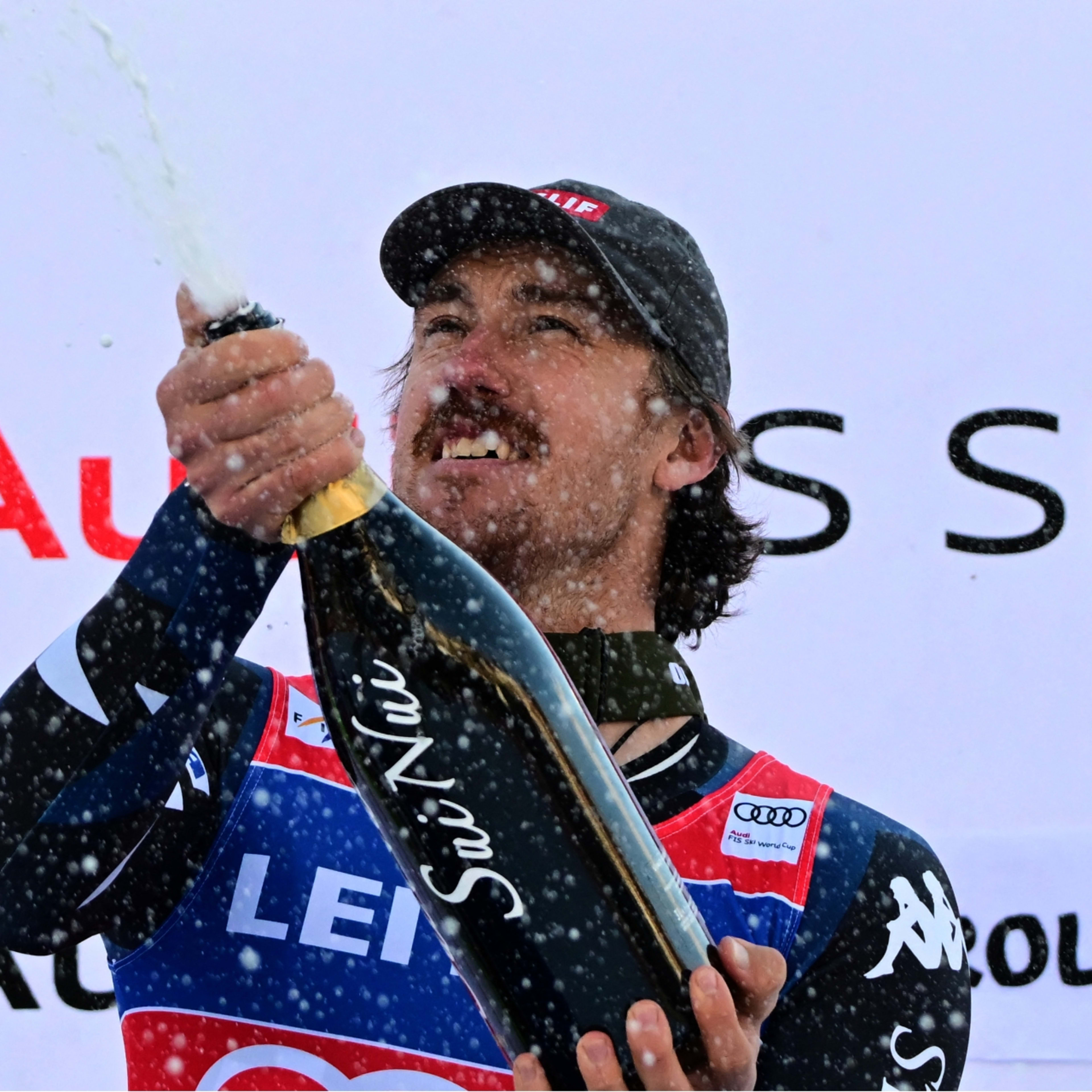 Using an Avalung During an Avalanche - Powder