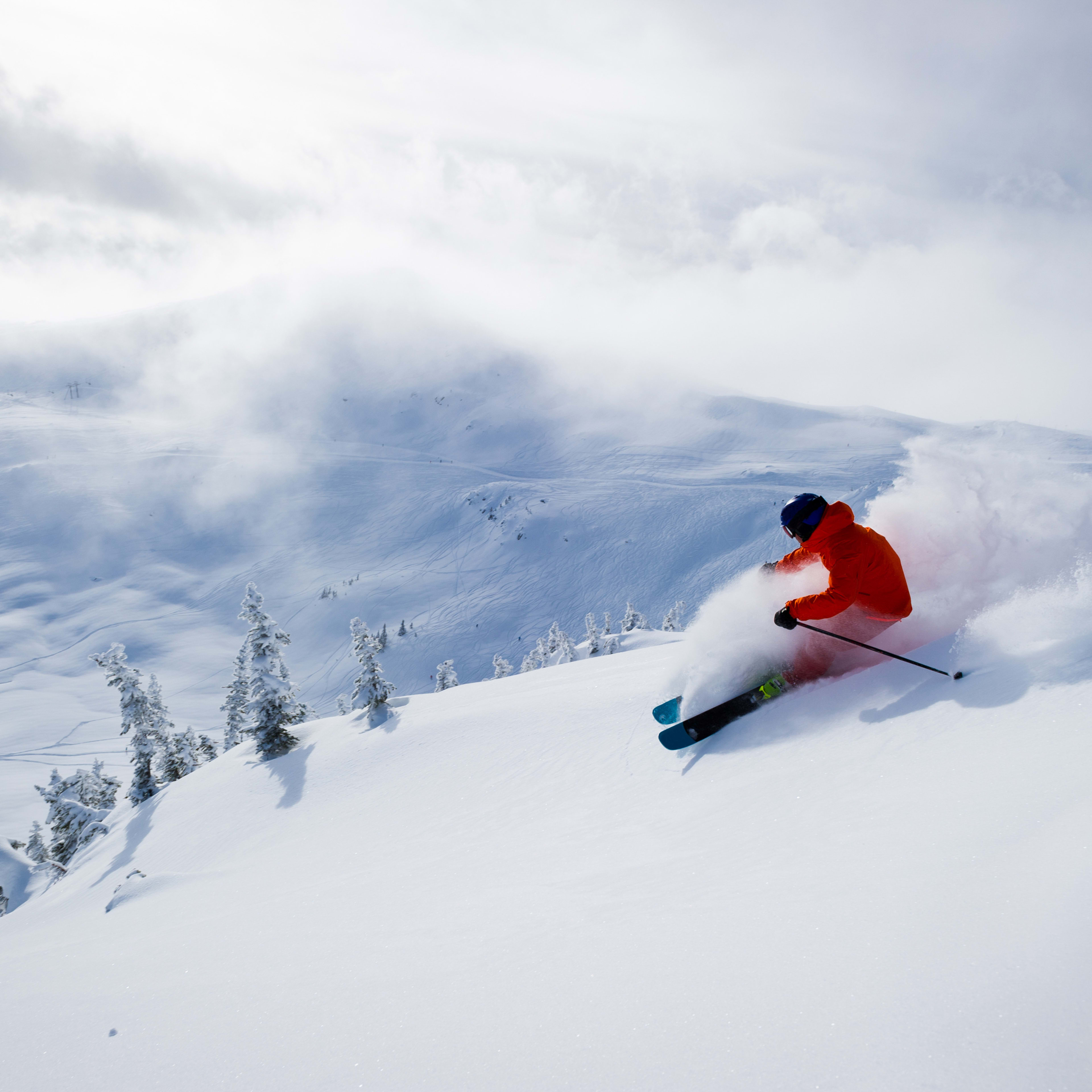 The Top 5 Retro '90s Sunglasses and Today's Stylish Dupes - Powder