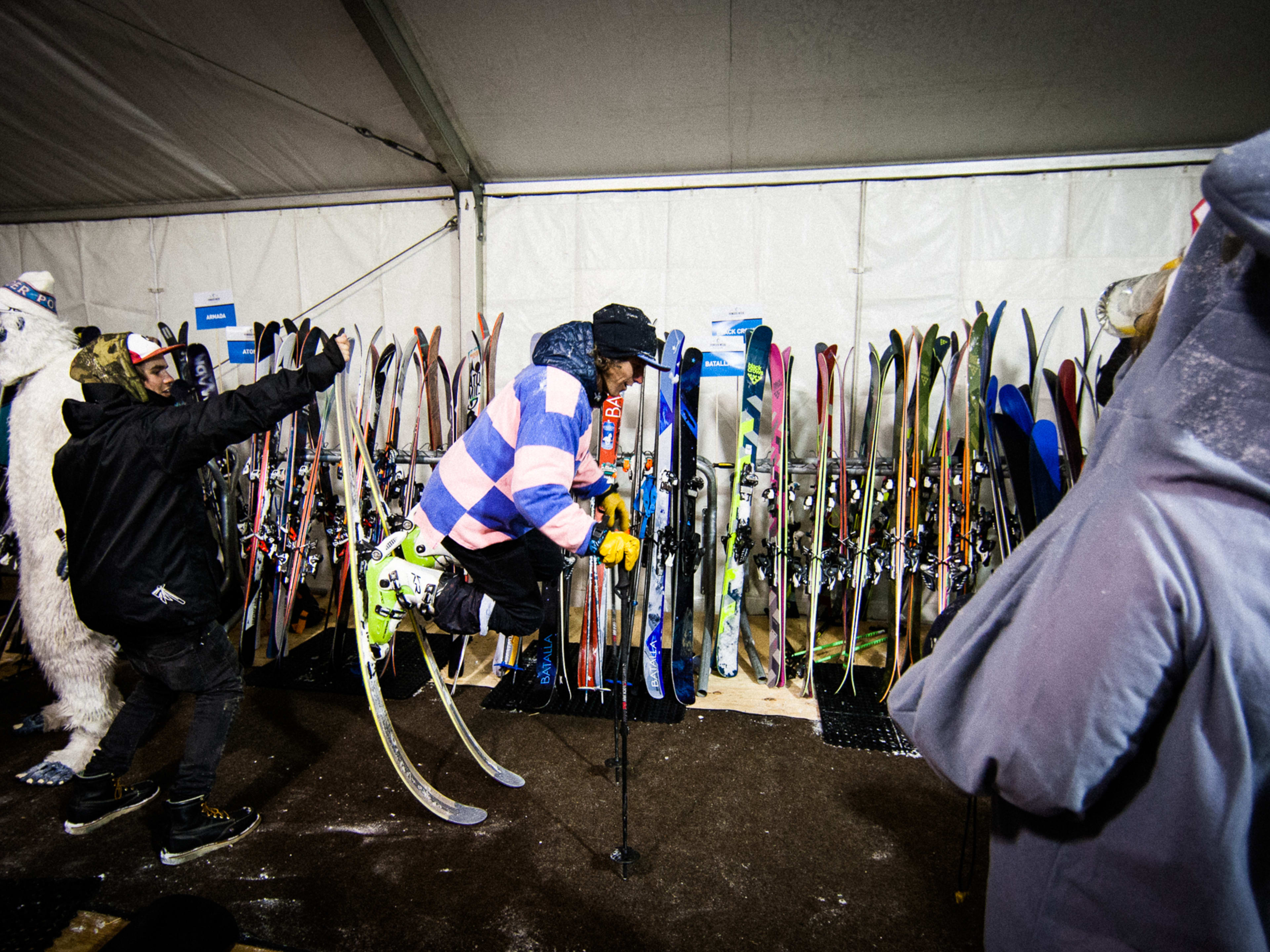 Where to Mount Your Skis (And Can You Remount?) - Powder