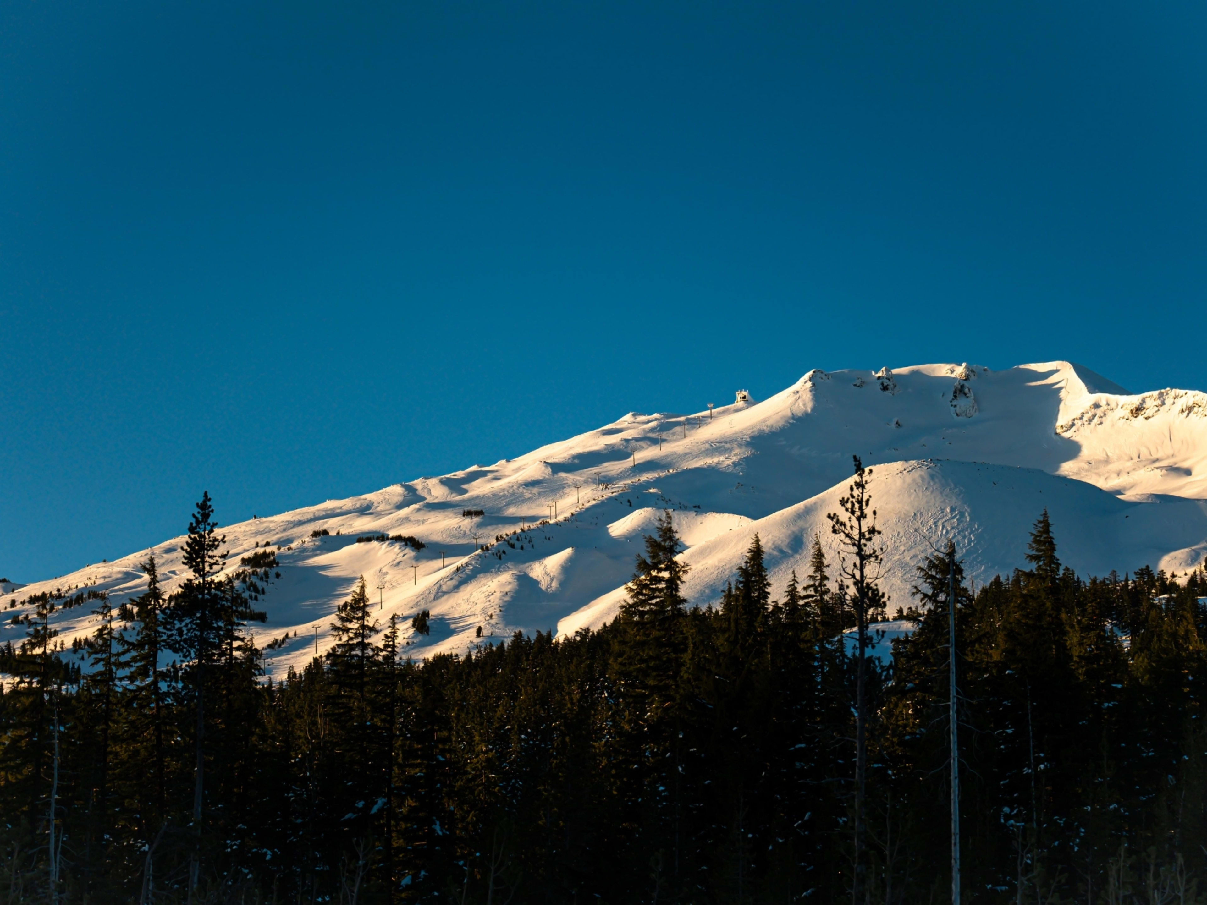 Mt. Bachelor Announces Opening Day for Winter 25/26 Season - Powder