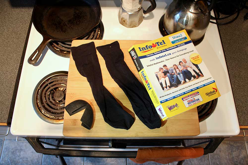 Gear Hack: How To Heat Mold Your Ski Boot Liners in an Oven - Powder