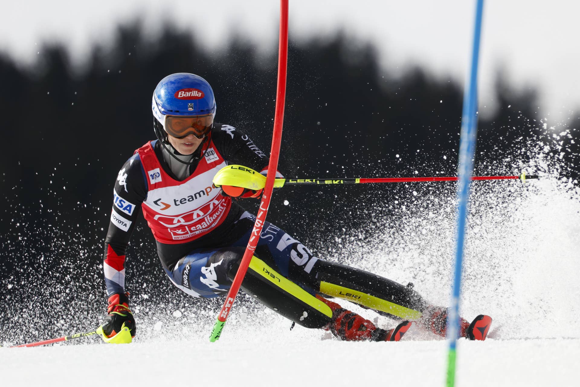 The 11 Different Types of Skis: A Complete Guide - Powder