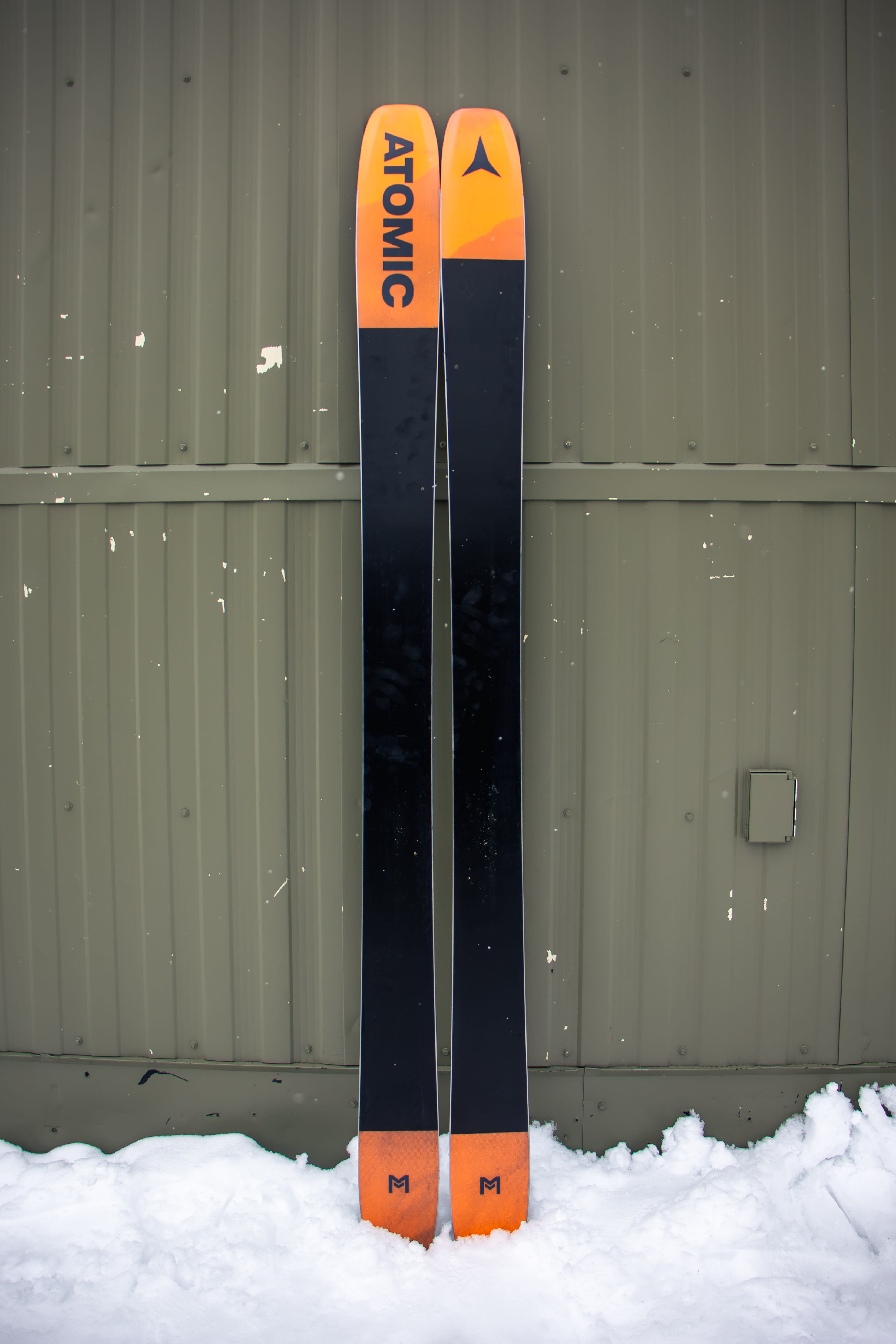 Review: Atomic Maverick 105 CTi Freeride Skis - Powder
