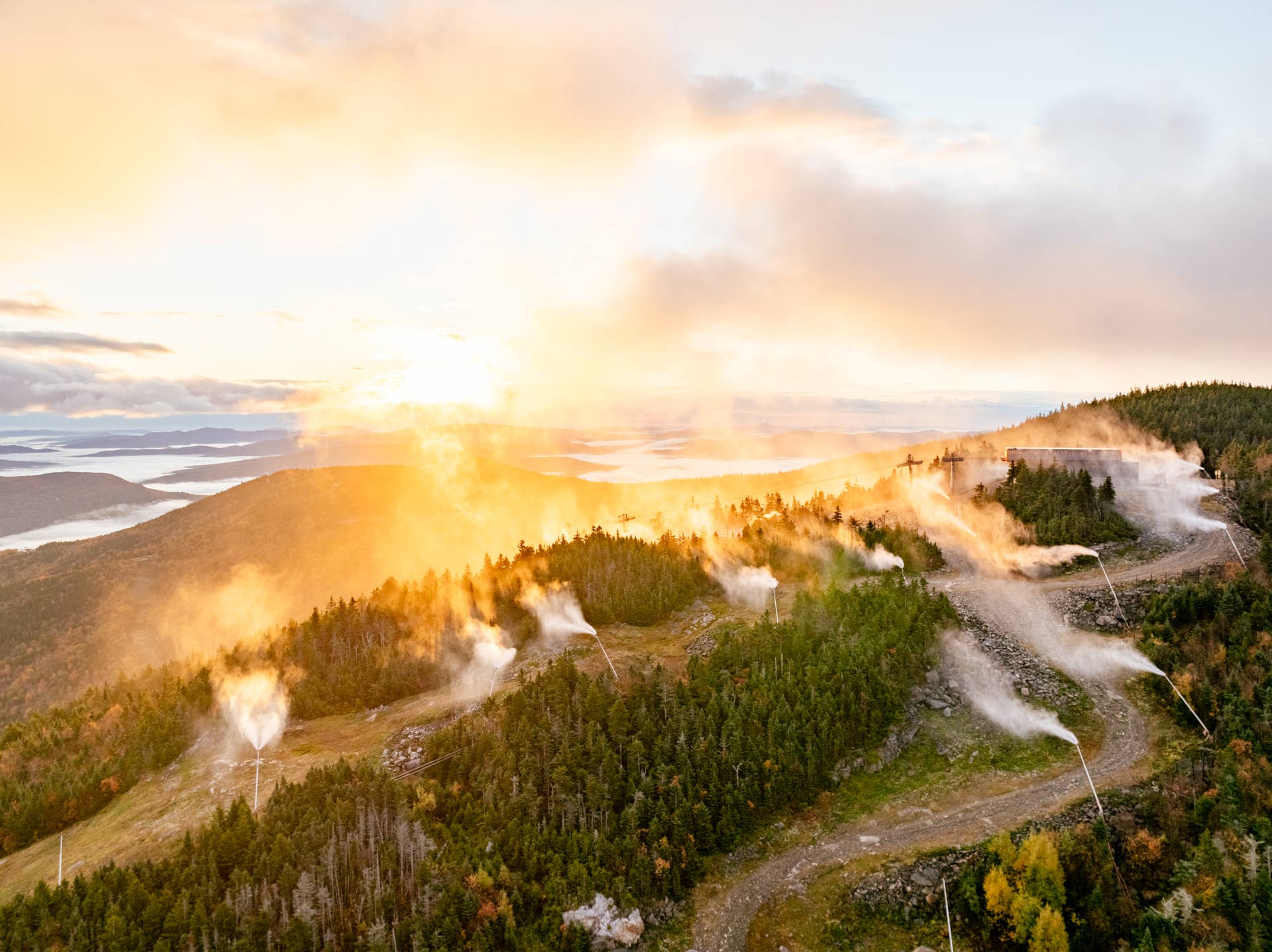 The 8 Ski Resorts With the Best Snowmaking Capabilities - Powder