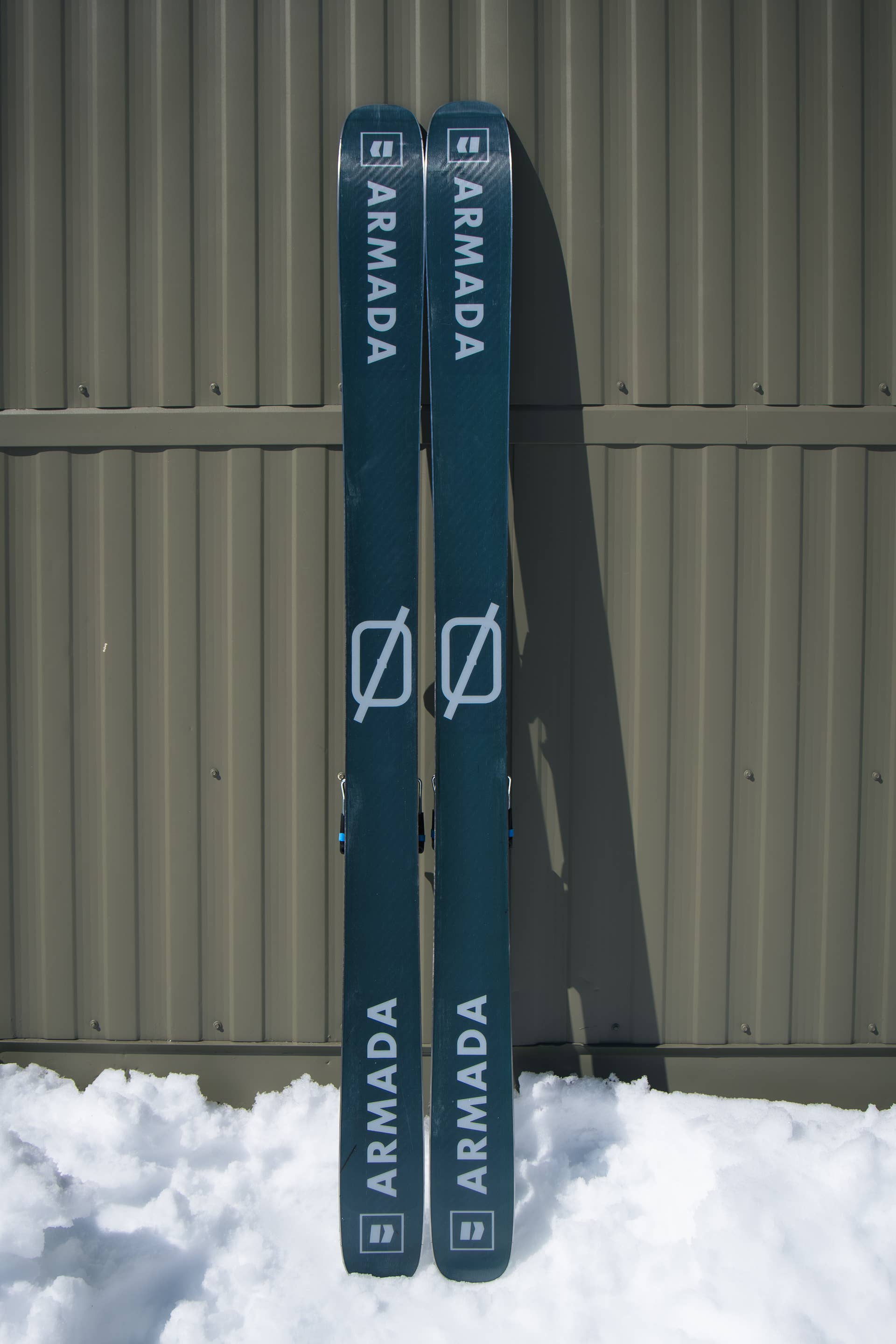 Review: Armada ARV 106 Ti Skis - Powder