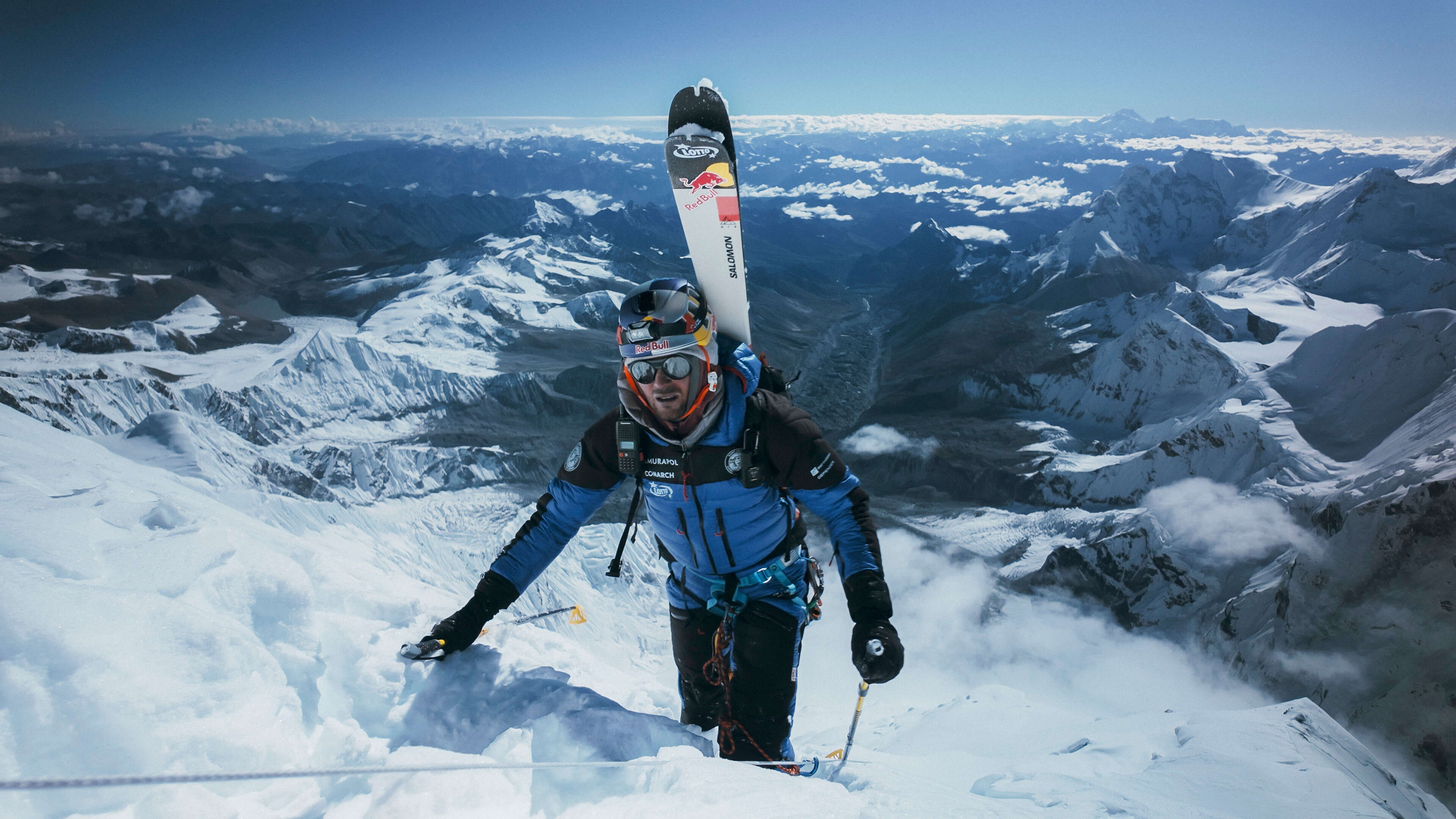 Andrzej Bargiel Makes First Full Ski Descent of Mount Everest - Powder