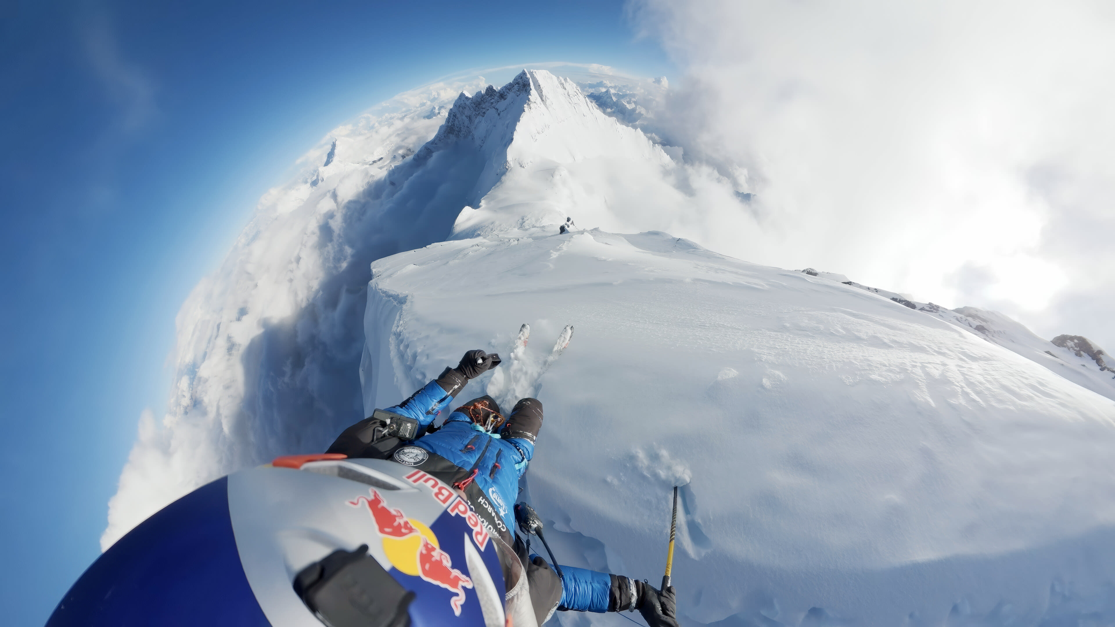 Andrzej Bargiel Makes First Full Ski Descent of Mount Everest - Powder
