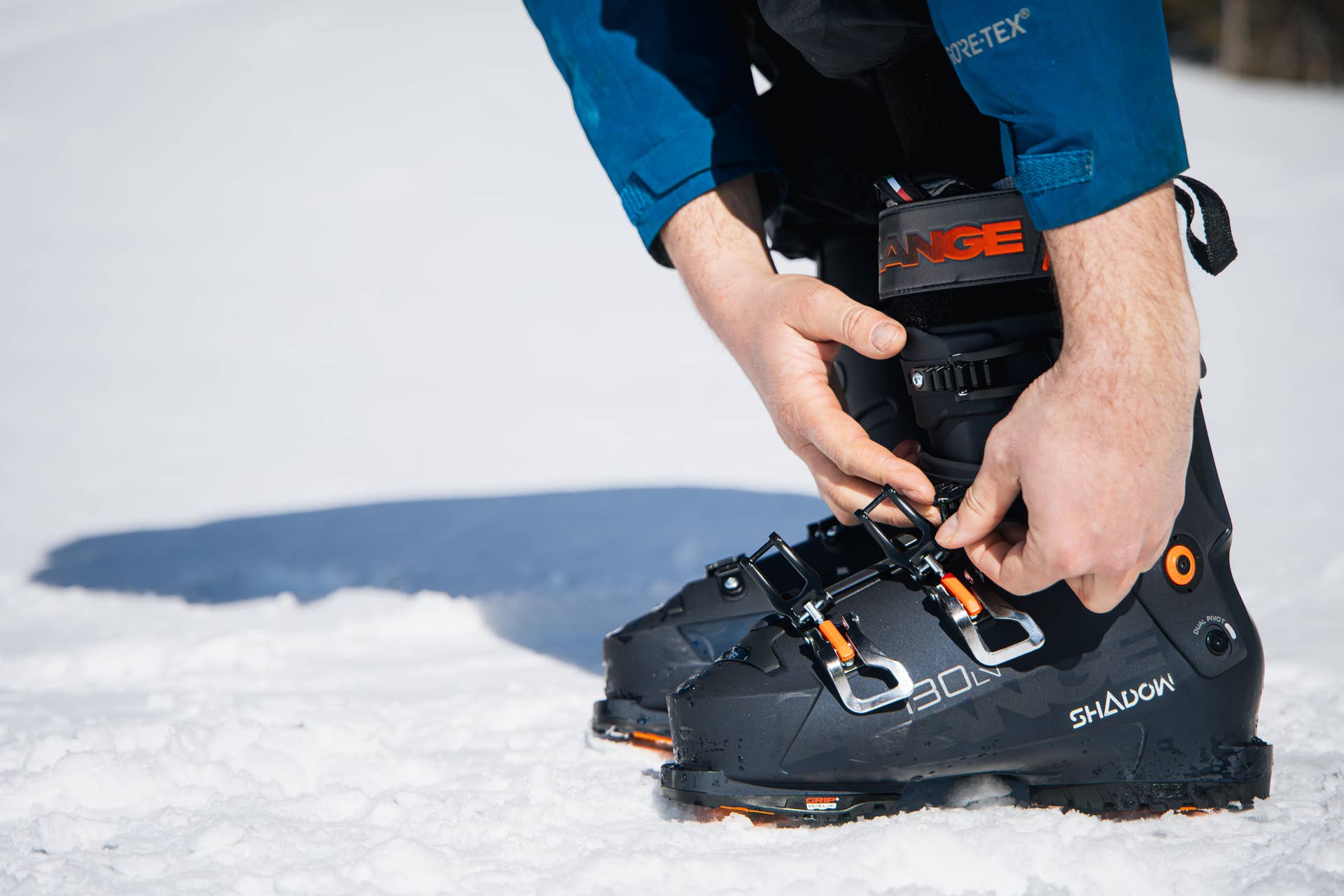 Review: 2026 Lange Shadow 130 Low Volume Ski Boots - Powder