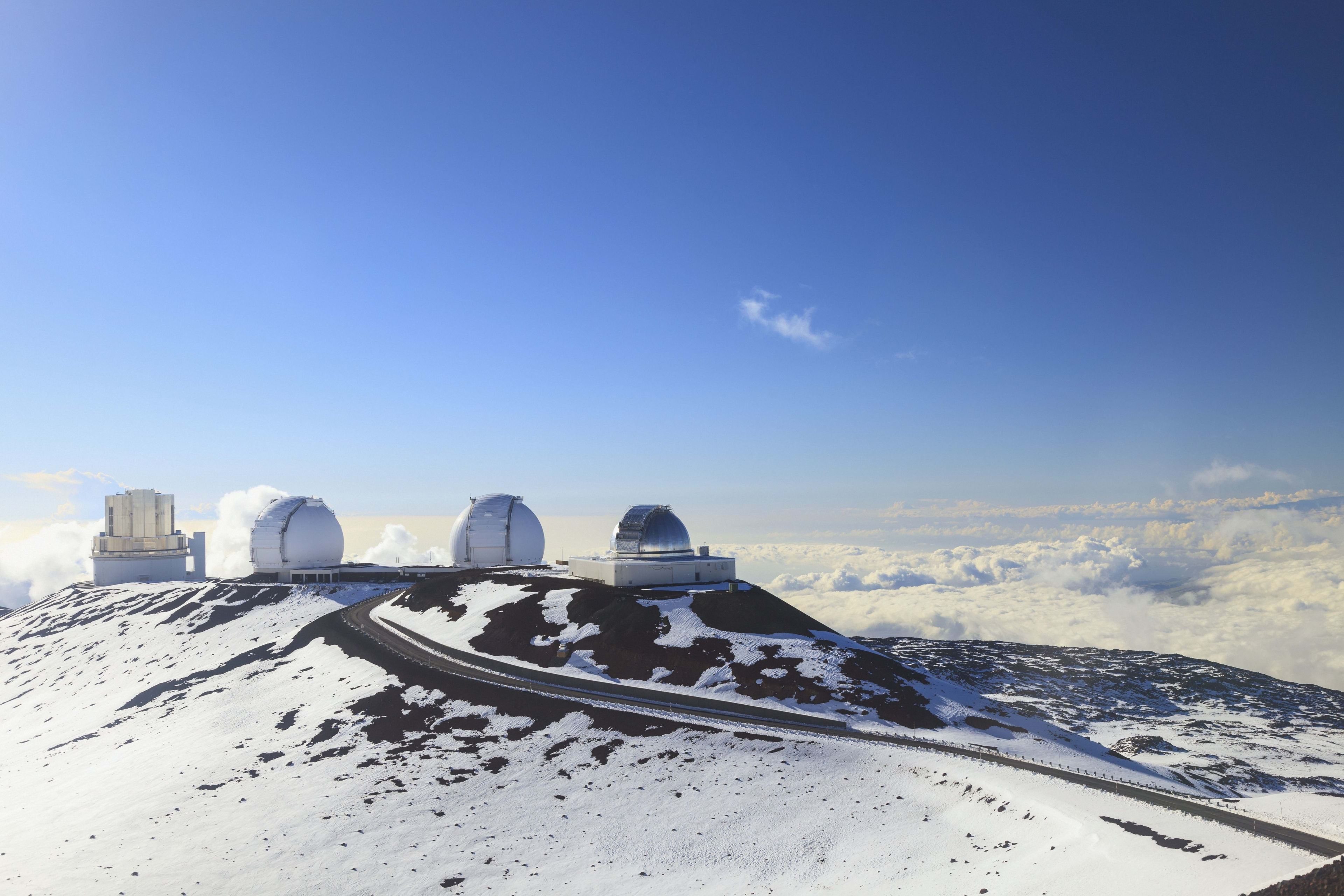 November Snow Falls on Hawaii’s Mauna Kea - Powder