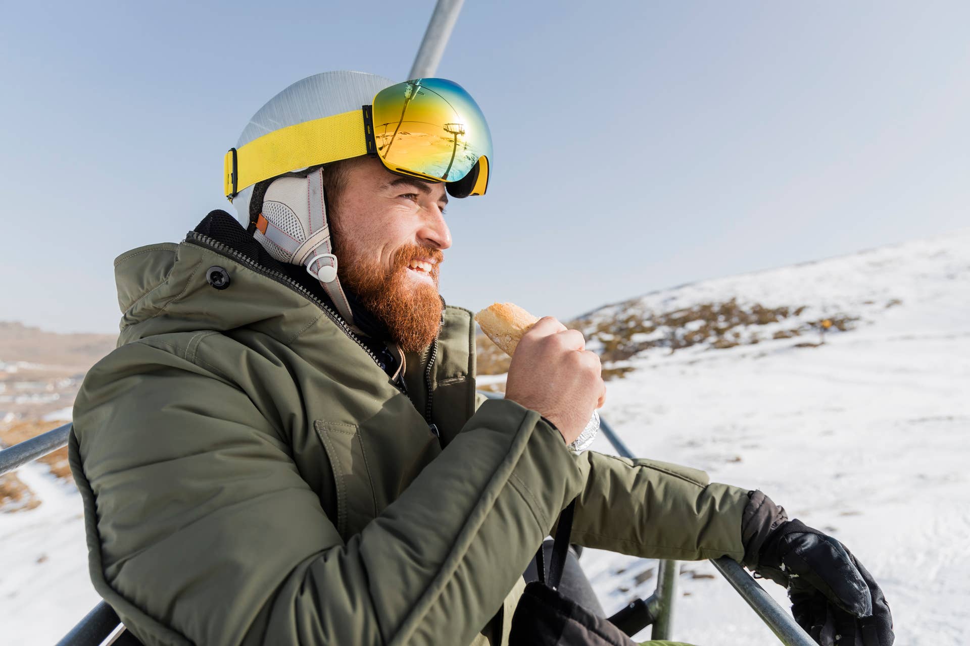 7 Tips for Avoiding Crowds at Ski Resorts - Powder