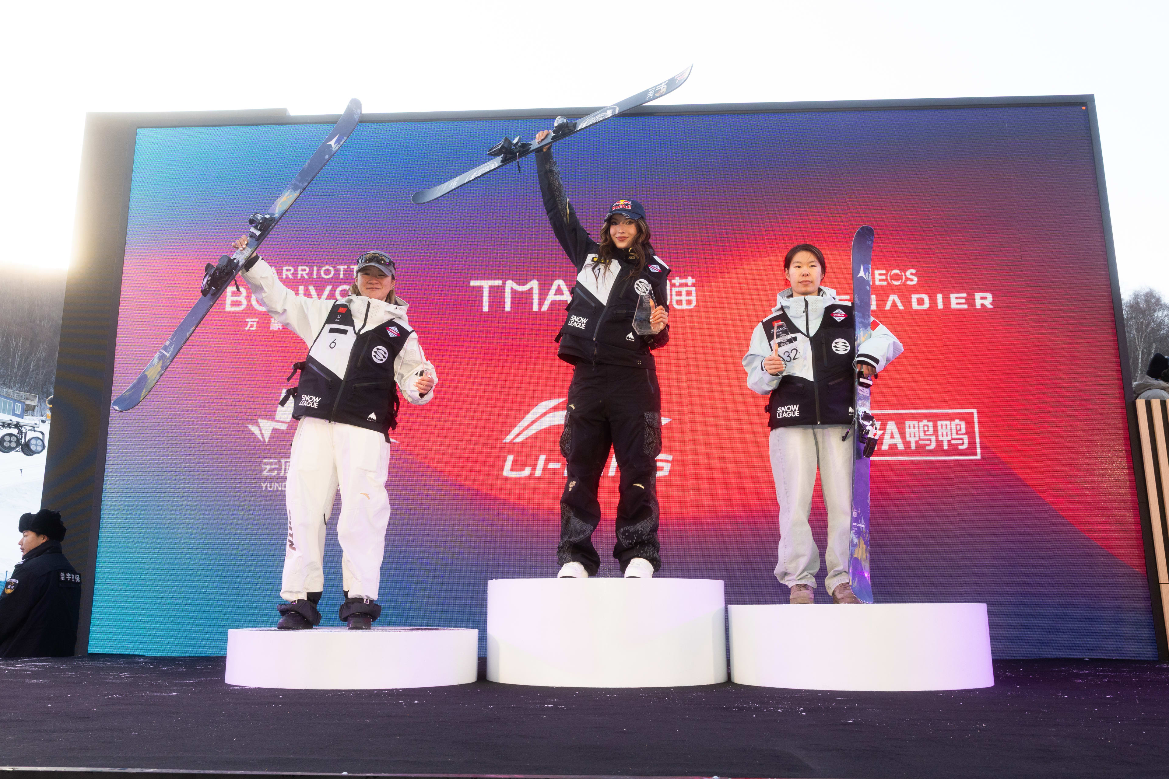 Eileen Gu Dominates at The Snow League Event in China - Powder