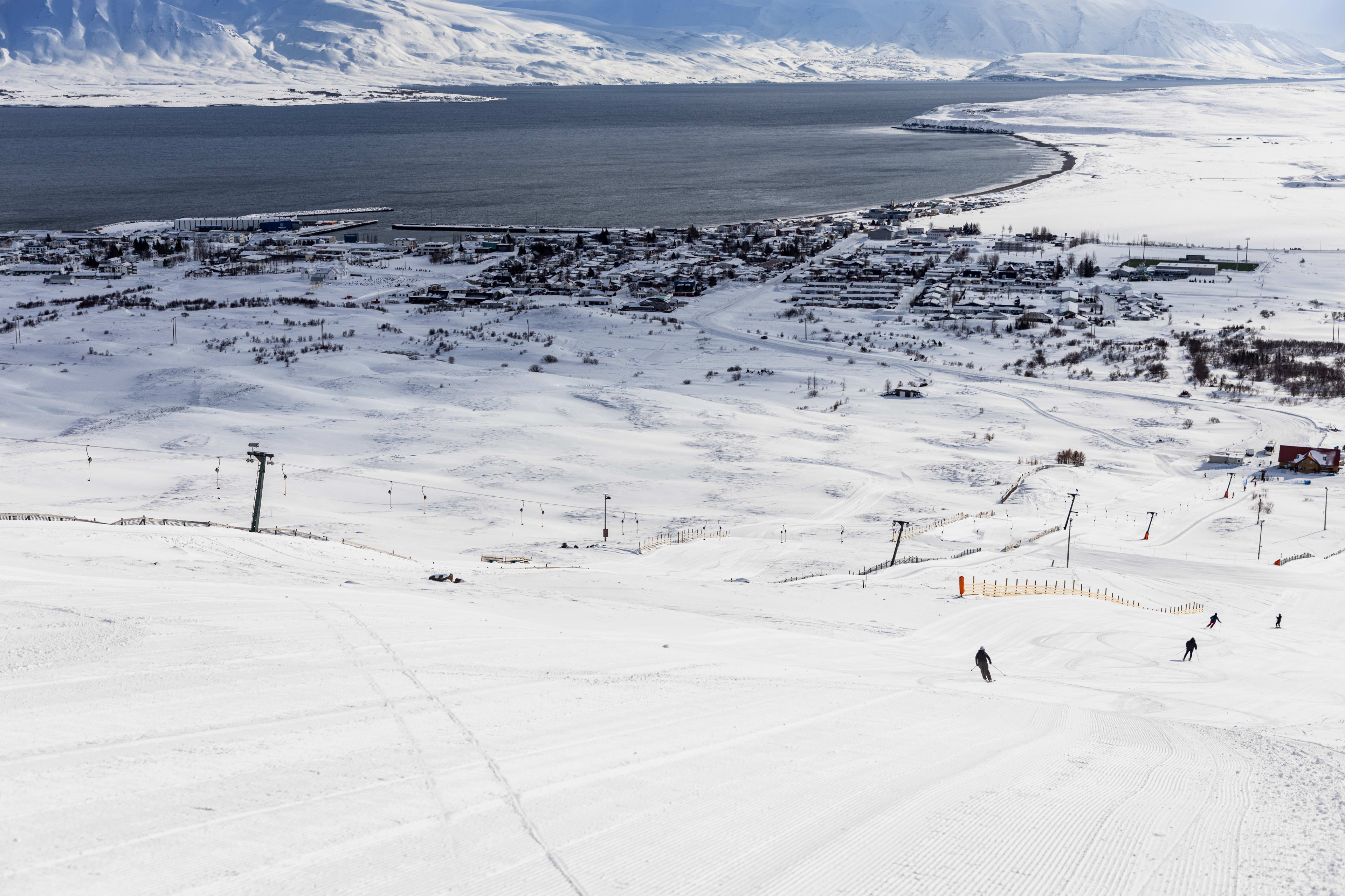 The 5 Best Ski Areas in Iceland - Powder