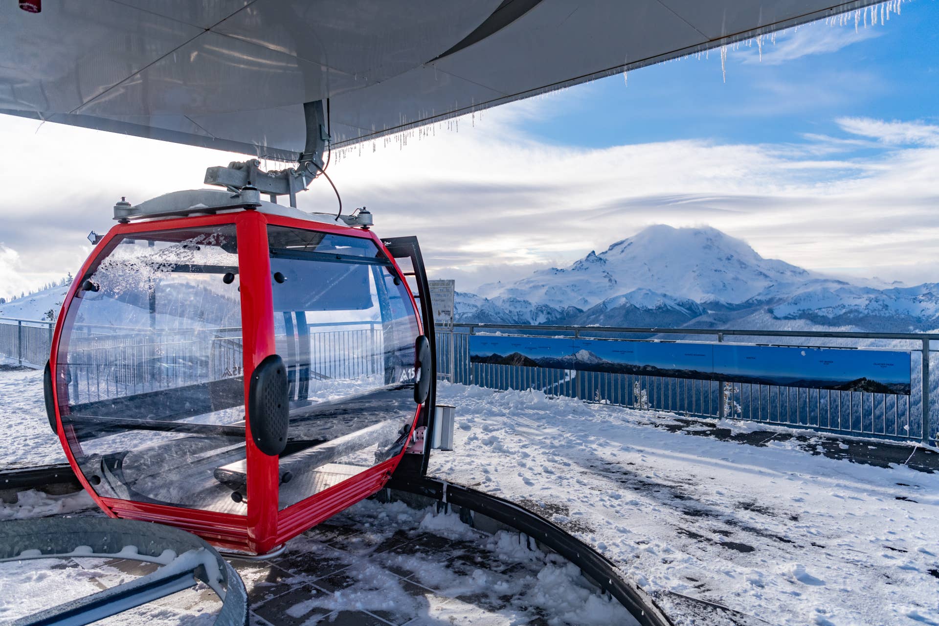 Crystal Mountain: Where To Ski and What To Do - Powder