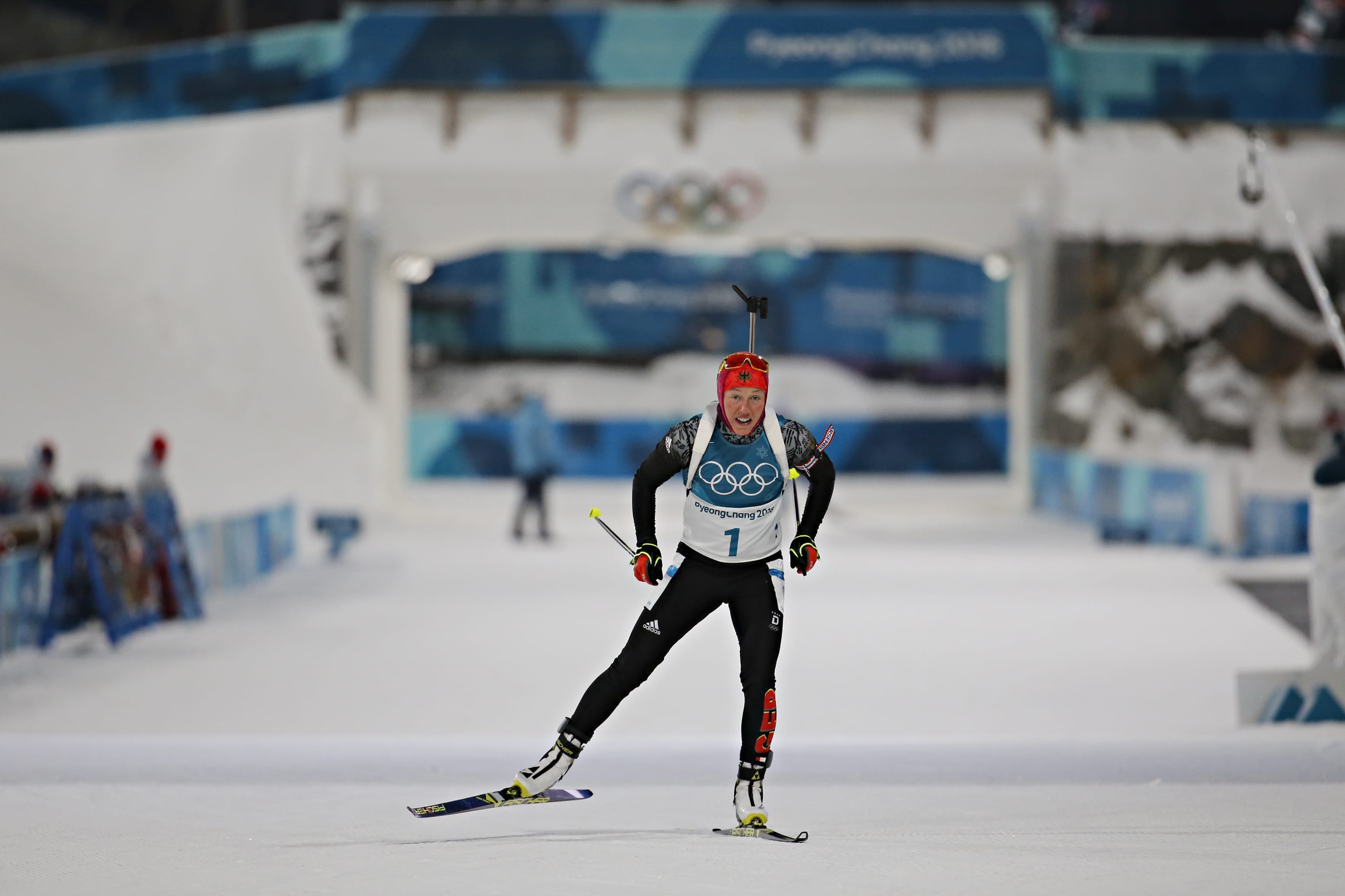 2x Olympic Gold Medalist Laura Dahlmeier Dies in Tragic Climbing Accident - Powder