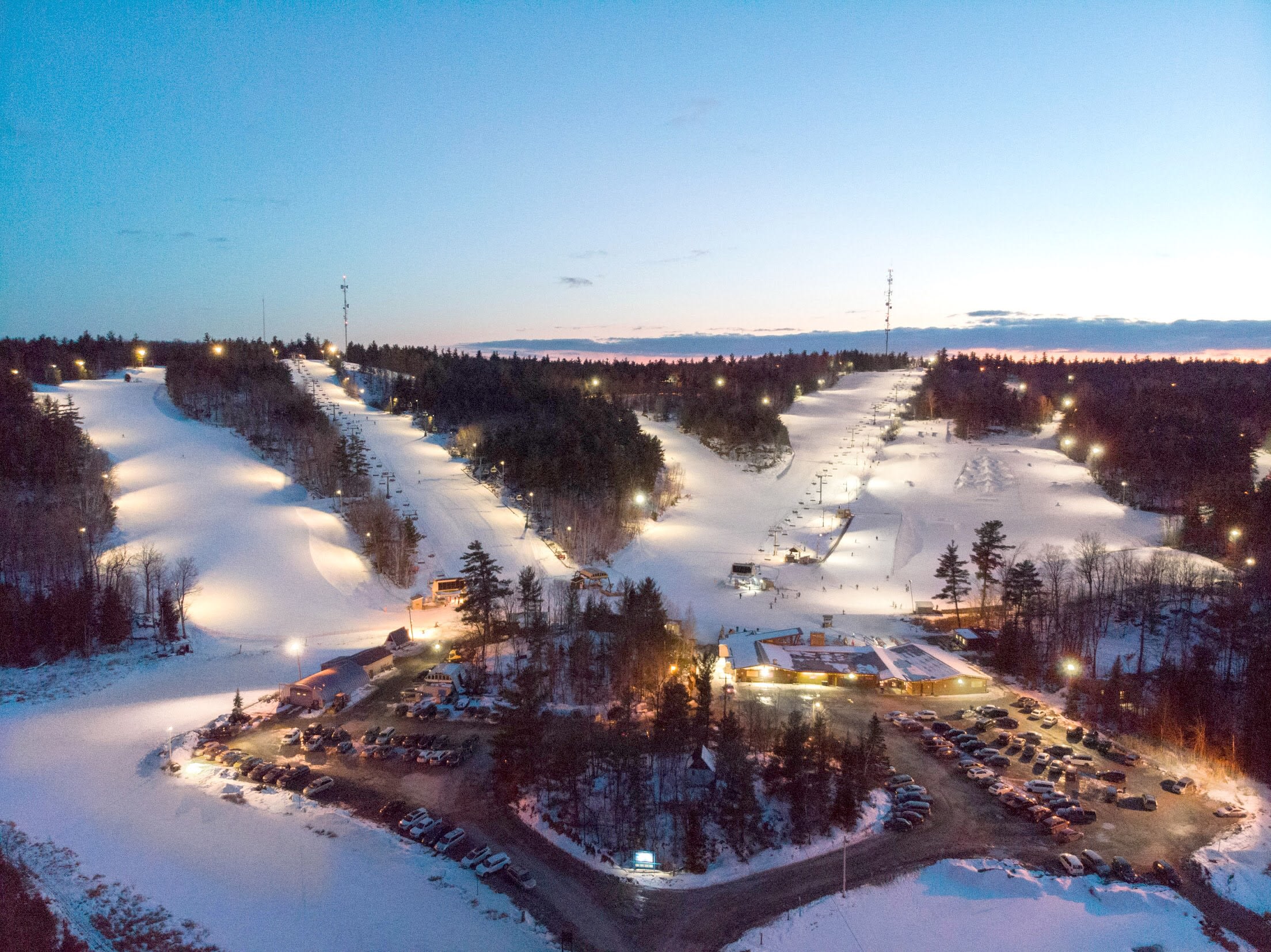 The 8 Best Ski Resorts Near Ottawa, Canada - Powder